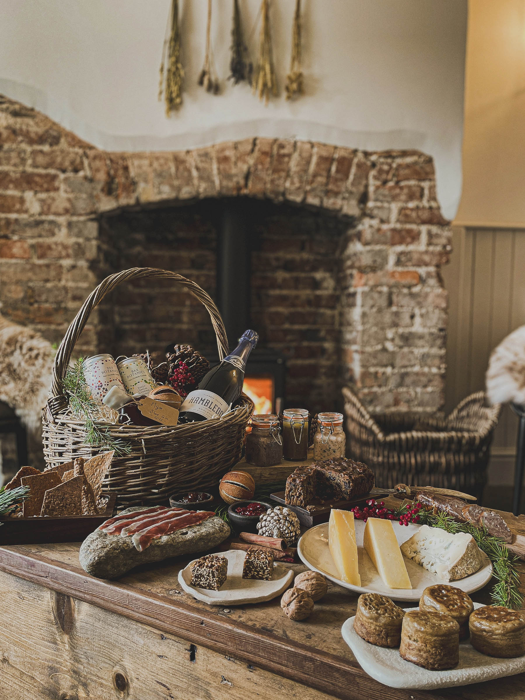 Mýse Luxury Christmas Hamper - Restaurant Mýse